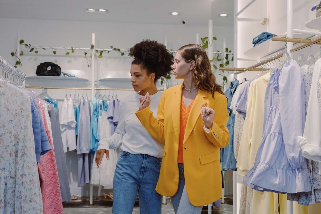 Virtual Stylist: Earning Money From Styling People On Internet